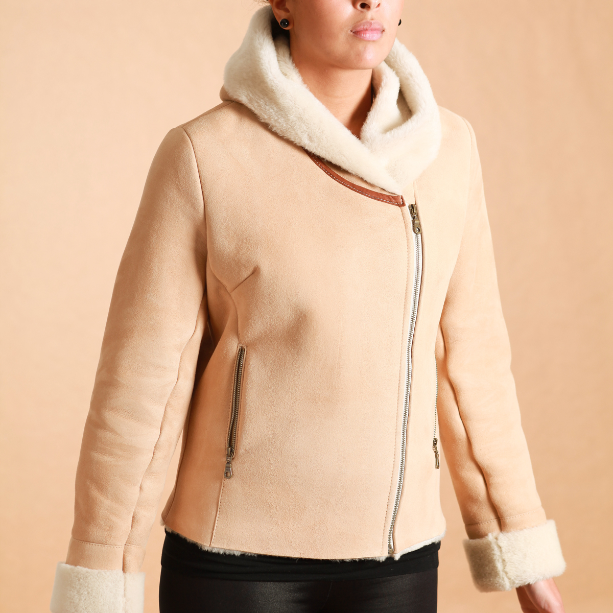 Blouson En Peau Retourne Femme